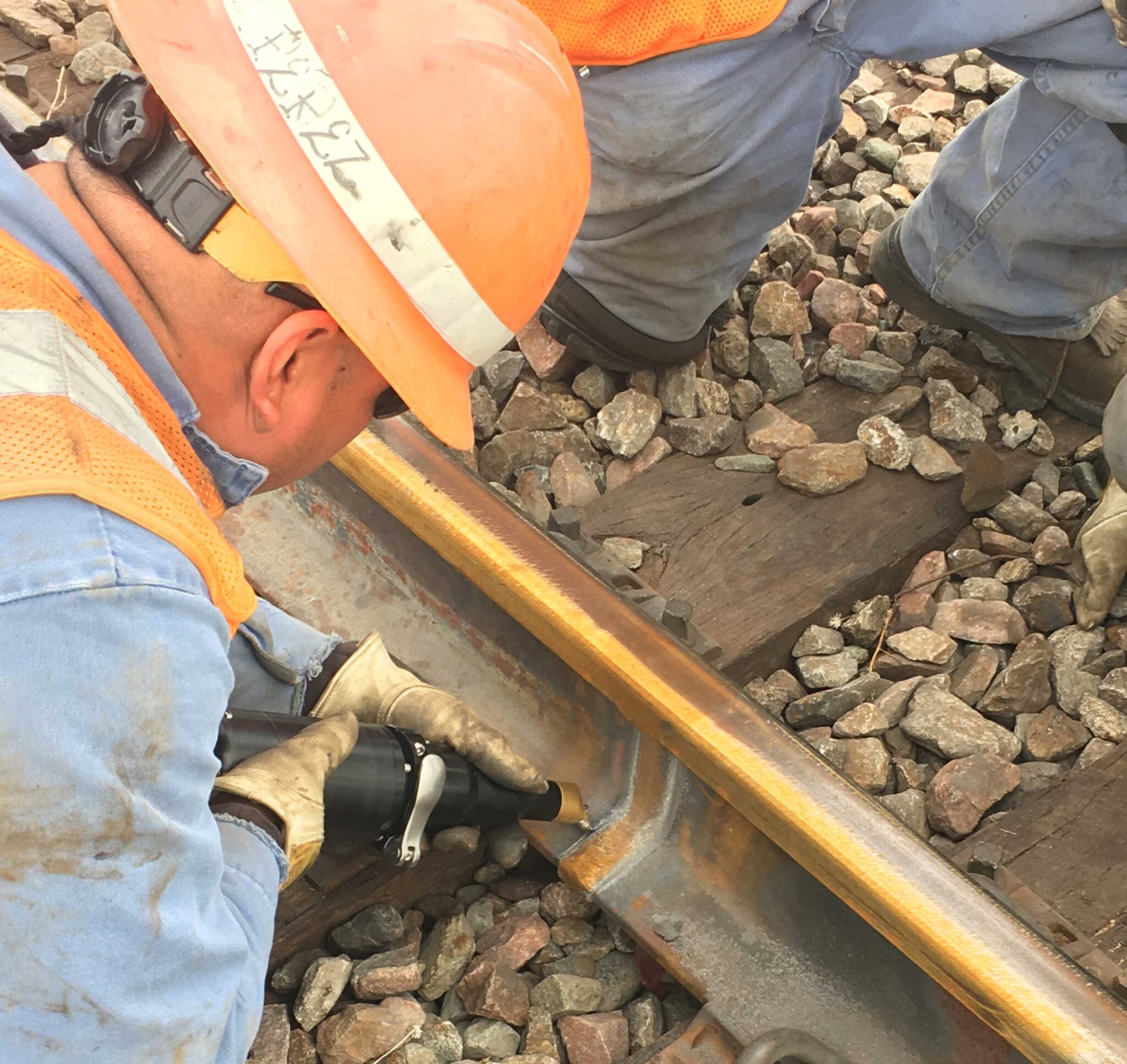 Welding mechanisation and stress-relieving – Schweissen und Schneiden ...